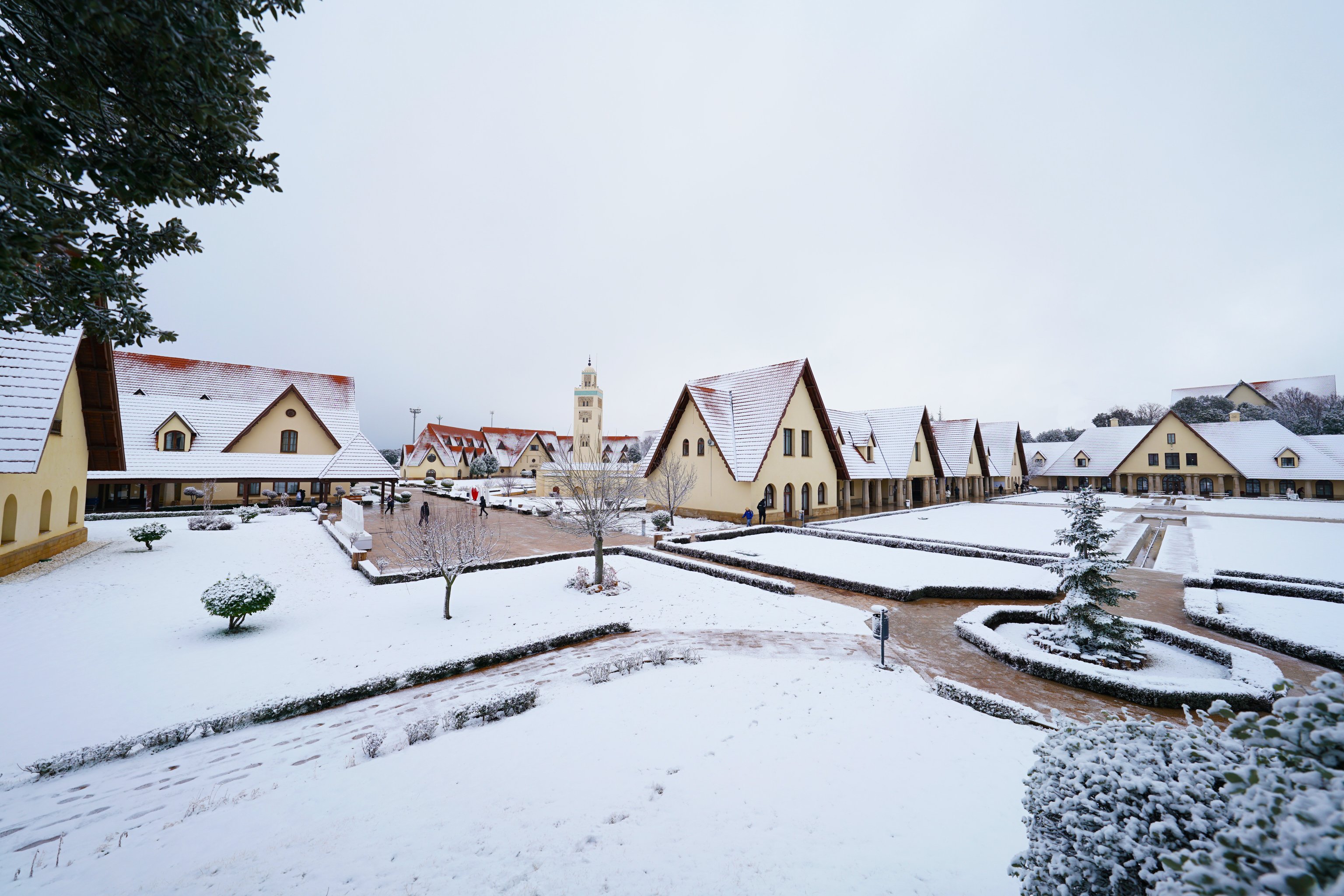First Snow at Al Akhawayn University in Ifrane
