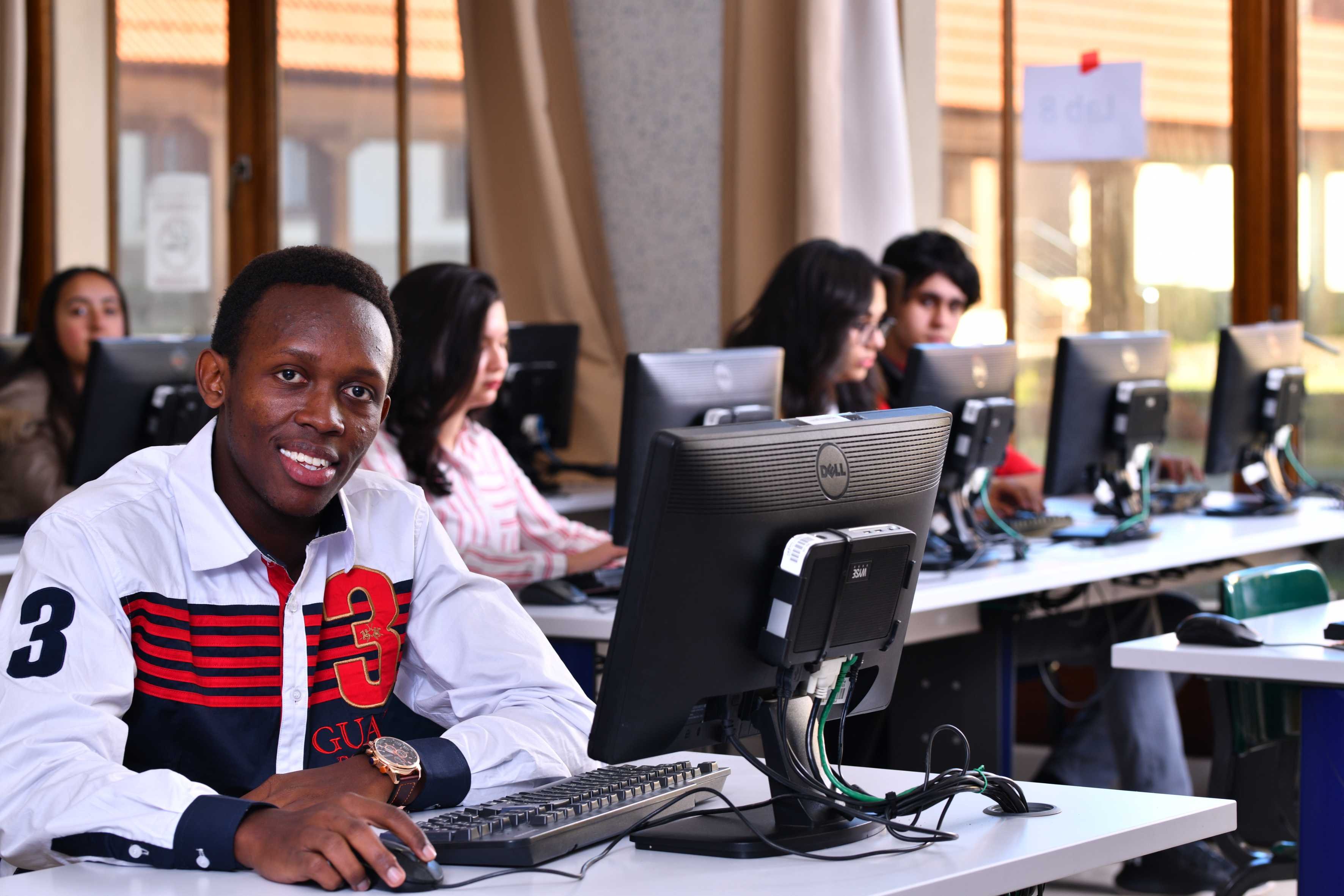 School of Science and Engineering